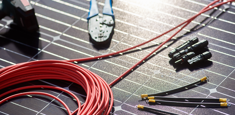 Solar Panel Maintenance Guide: Efficiency, tips and lifespan benefits